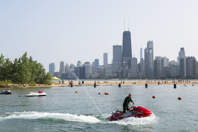 Chicago Beaches | Guide to Local Beaches on Lake Michigan