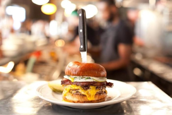 Best Burgers in Chicago | Guide to Gourmet Hamburger Restaurants