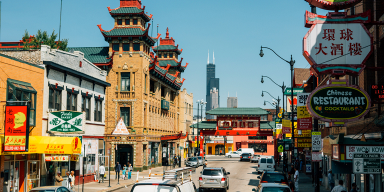 Chicago Neighborhoods: Explore Attractions & Dining | Choose Chicago Chicago Neighborhoods: Explore Attractions & Dining | Choose Chicago