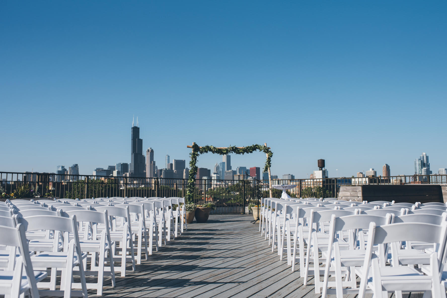 7 Best Outdoor Wedding Venues in Chicago | Choose Chicago