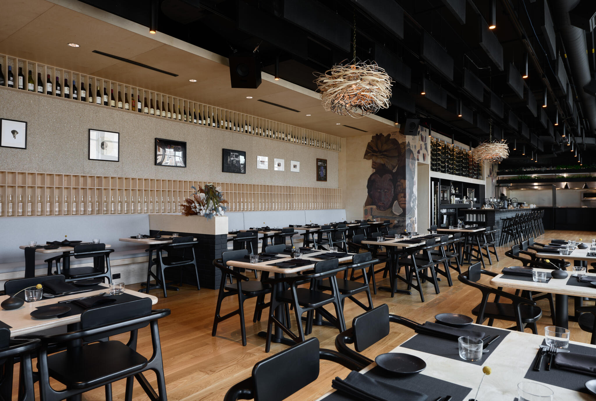 Wine Tastings & Wine Experiences In Chicago Guide