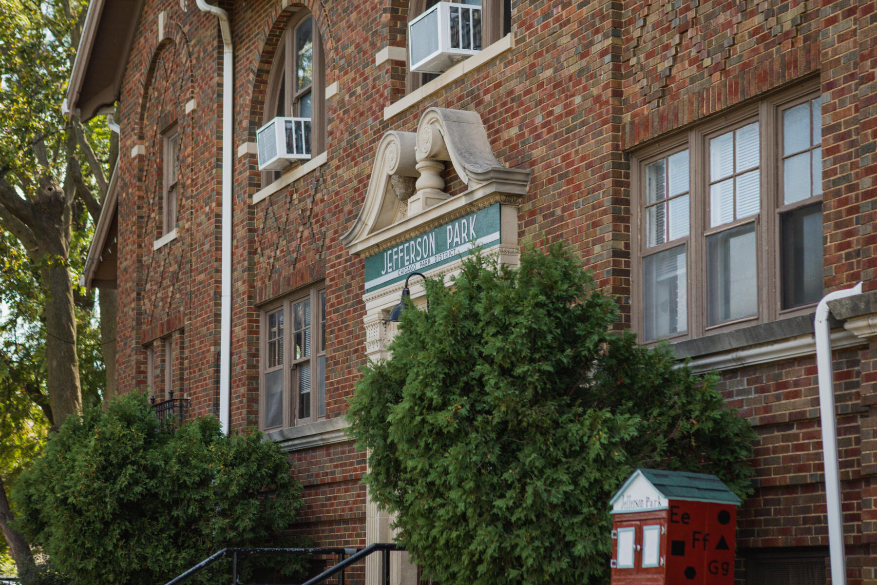 What to eat, see, and do in Chicago’s Jefferson Park neighborhood ...