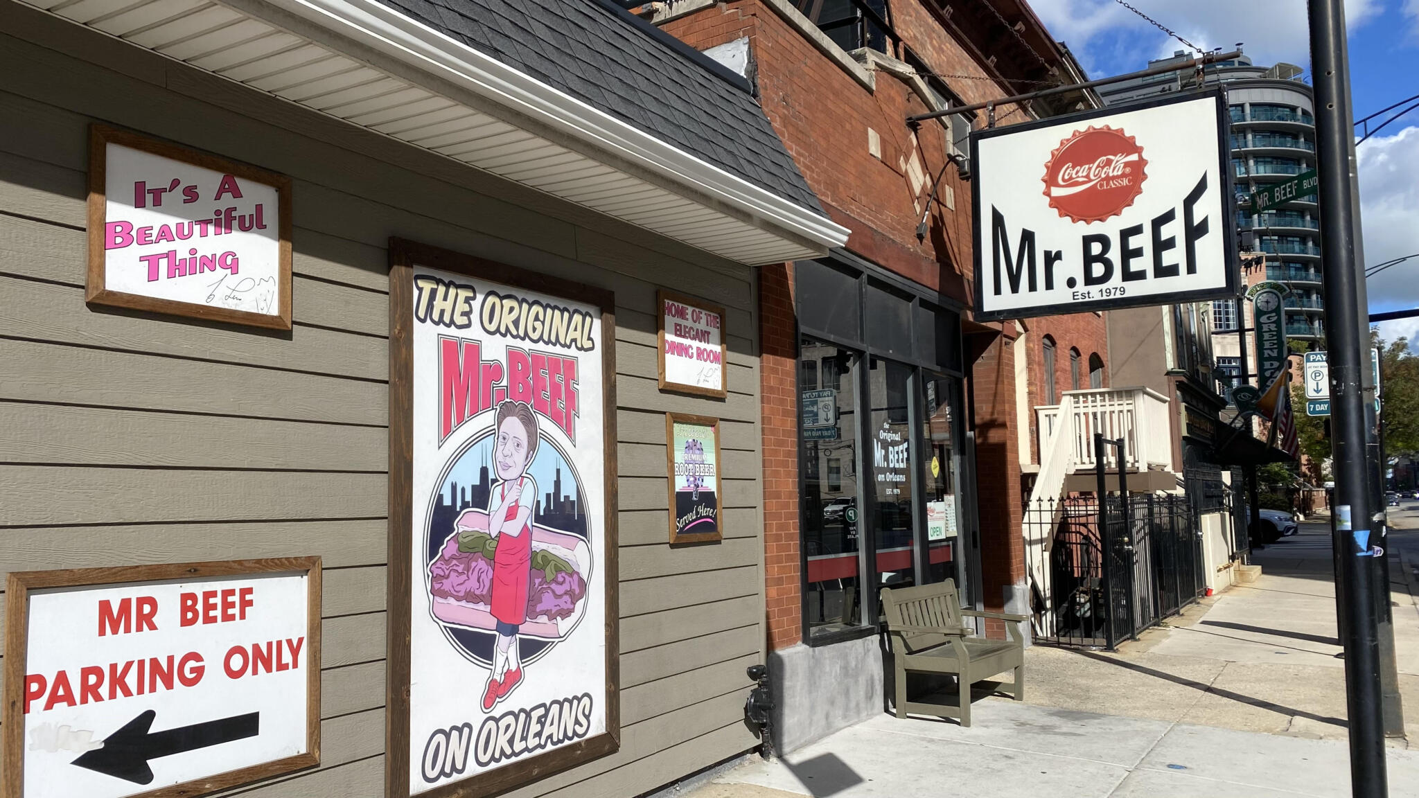 Explore Chicago TV Show Filming Locations | Shameless, The Bear, and ...