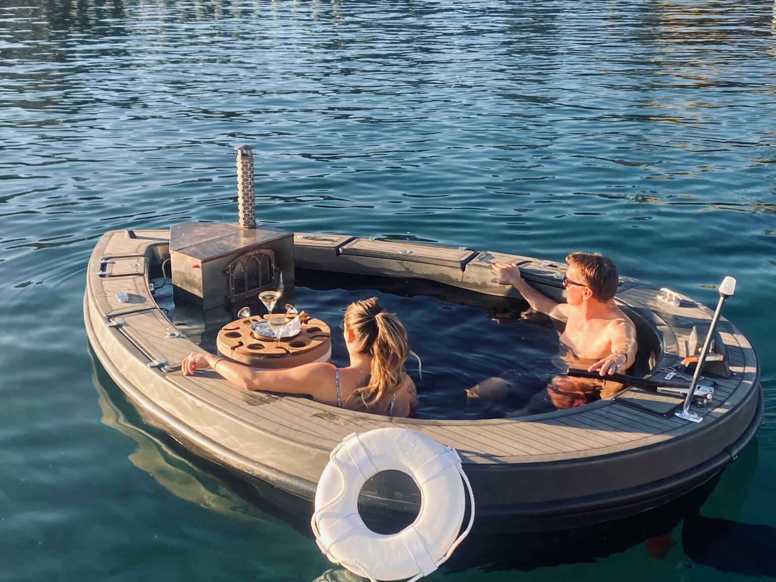 Chicago Lake & River Boat Tours: Find Your Cruise