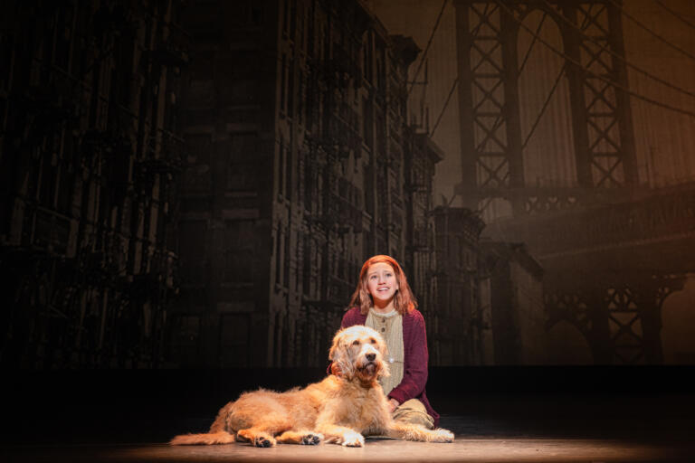 ANNIE returns to the Chicago Theatre | 11/12/2024 | Choose Chicago