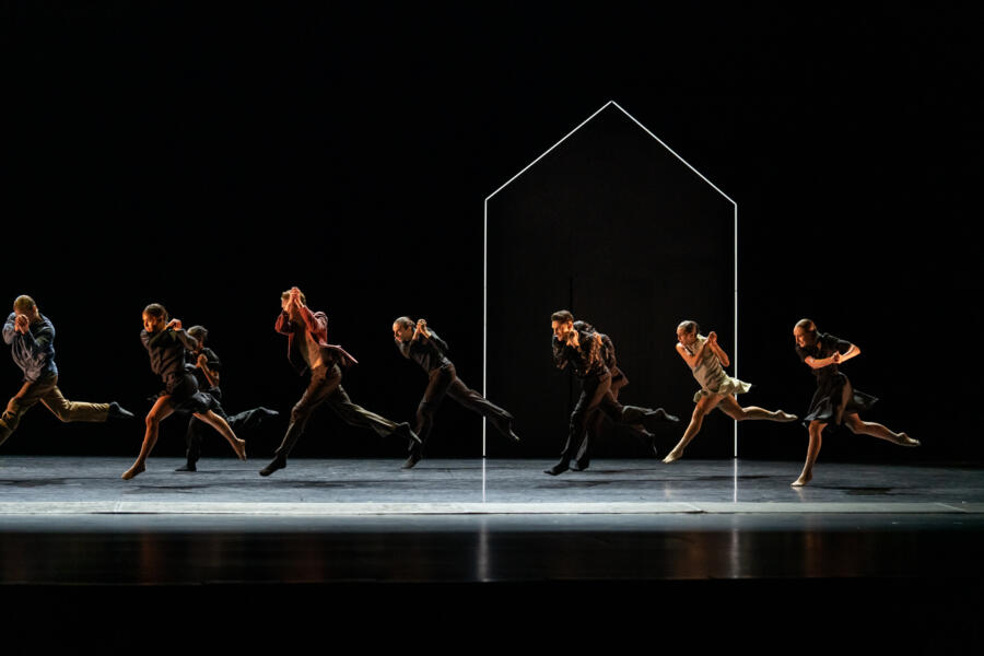 Hubbard Street Dance Chicago: Winter Series | Choose Chicago