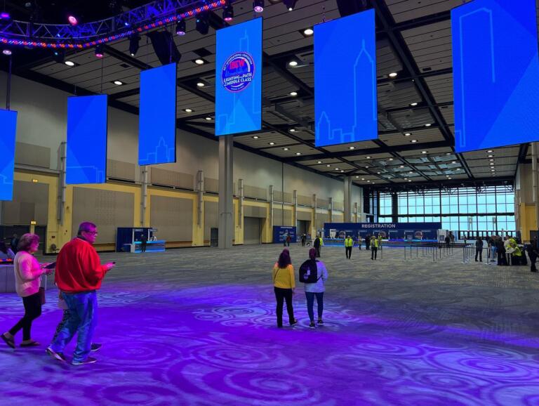 McCormick Place Lakeside Center | Choose Chicago